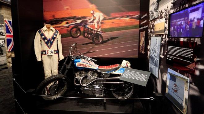 Museum honoring daredevil Evel Knievel opens in Kansas | Fox News