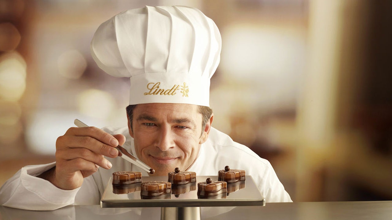 What type of chocolate will celebs be enjoying at the Golden Globe ...