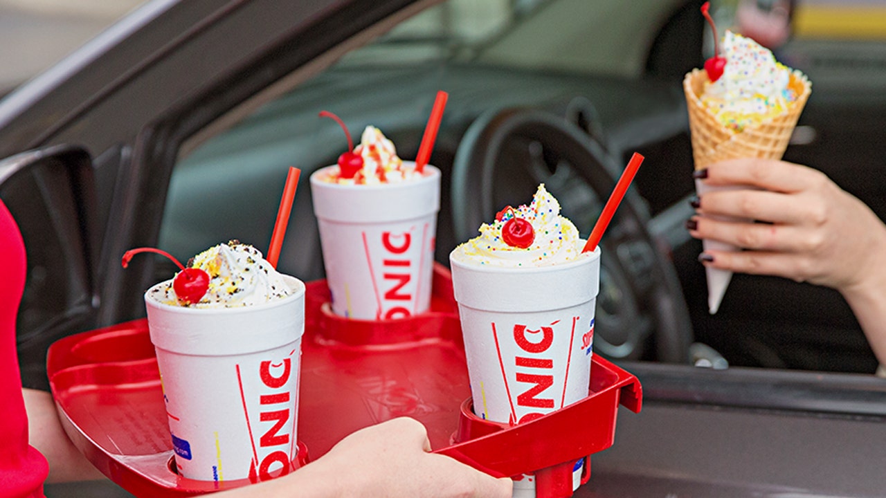 Sonic Drive-In employee fired for posing in restaurant ice machine ...