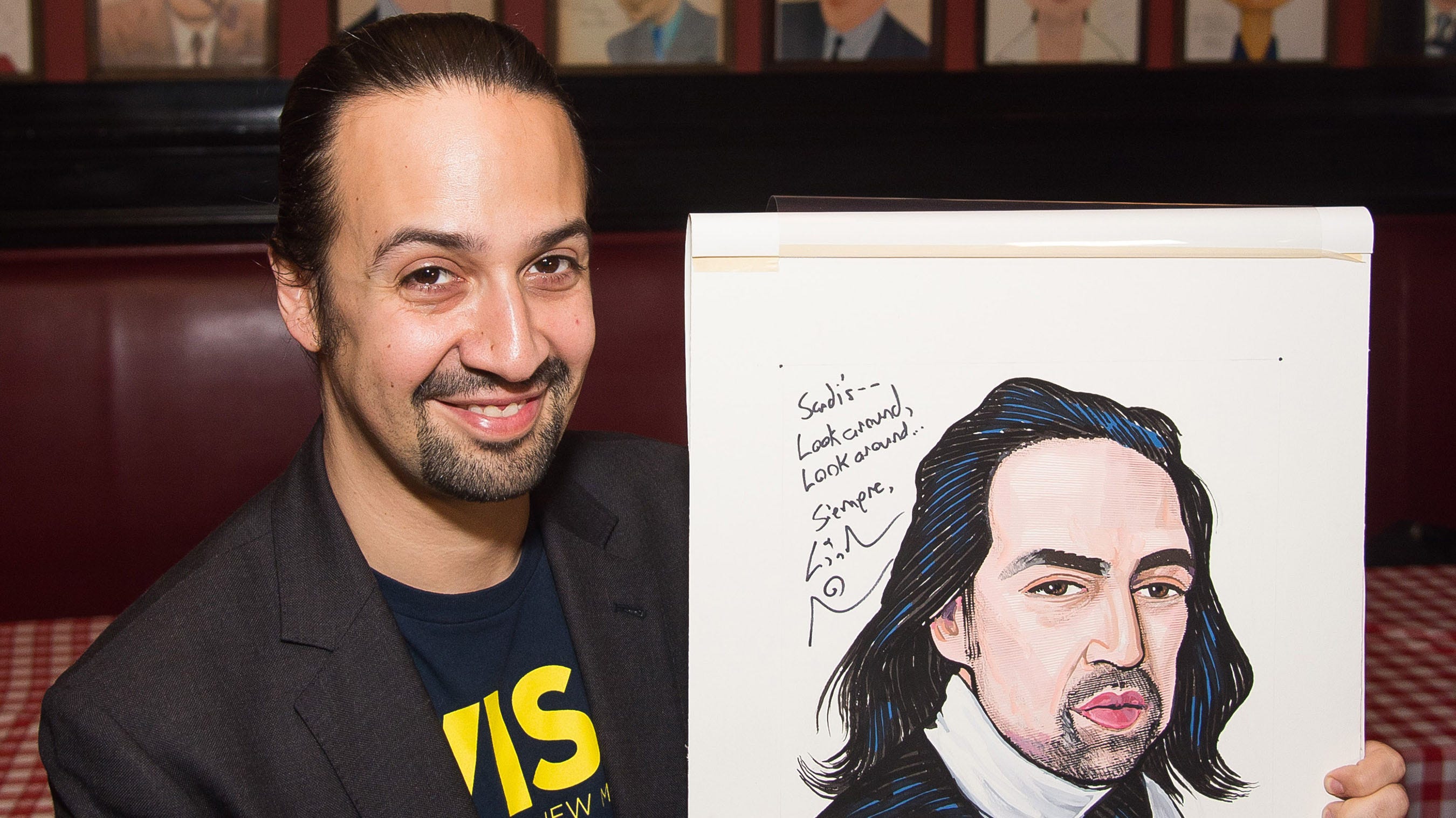 'Hamilton' creator Lin-Manuel Miranda unveils portrait at legendary NYC ...