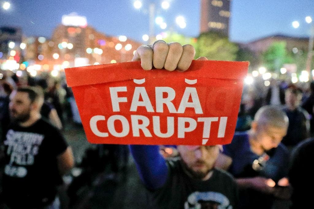 Romania's constitutional court upholds anti-corruption law | Fox News