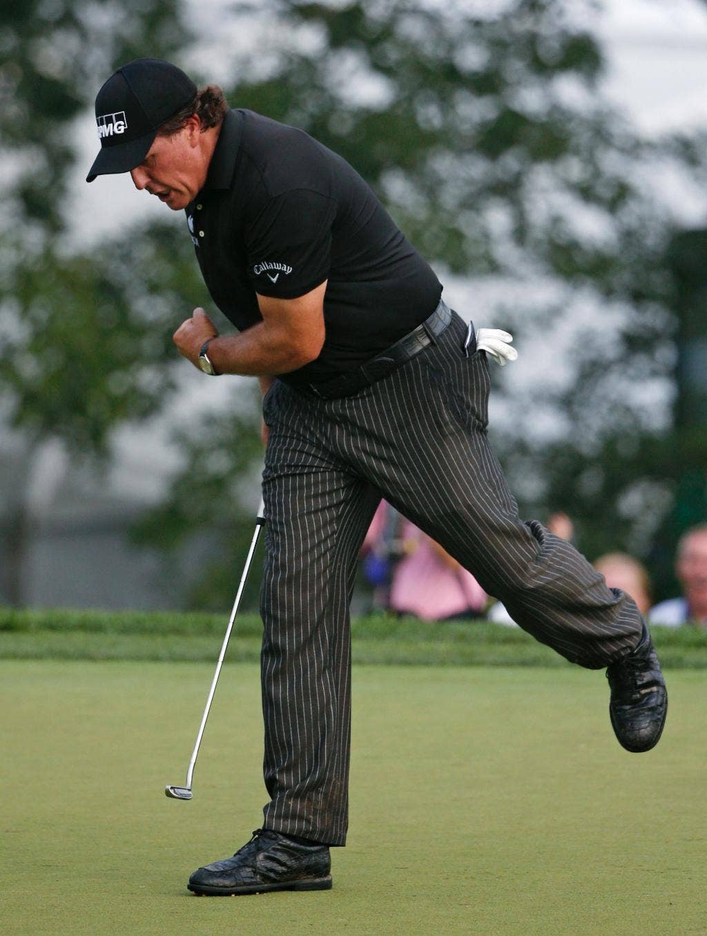 Small consolation for Mickelson: 10th straight time on Ryder Cup team ...