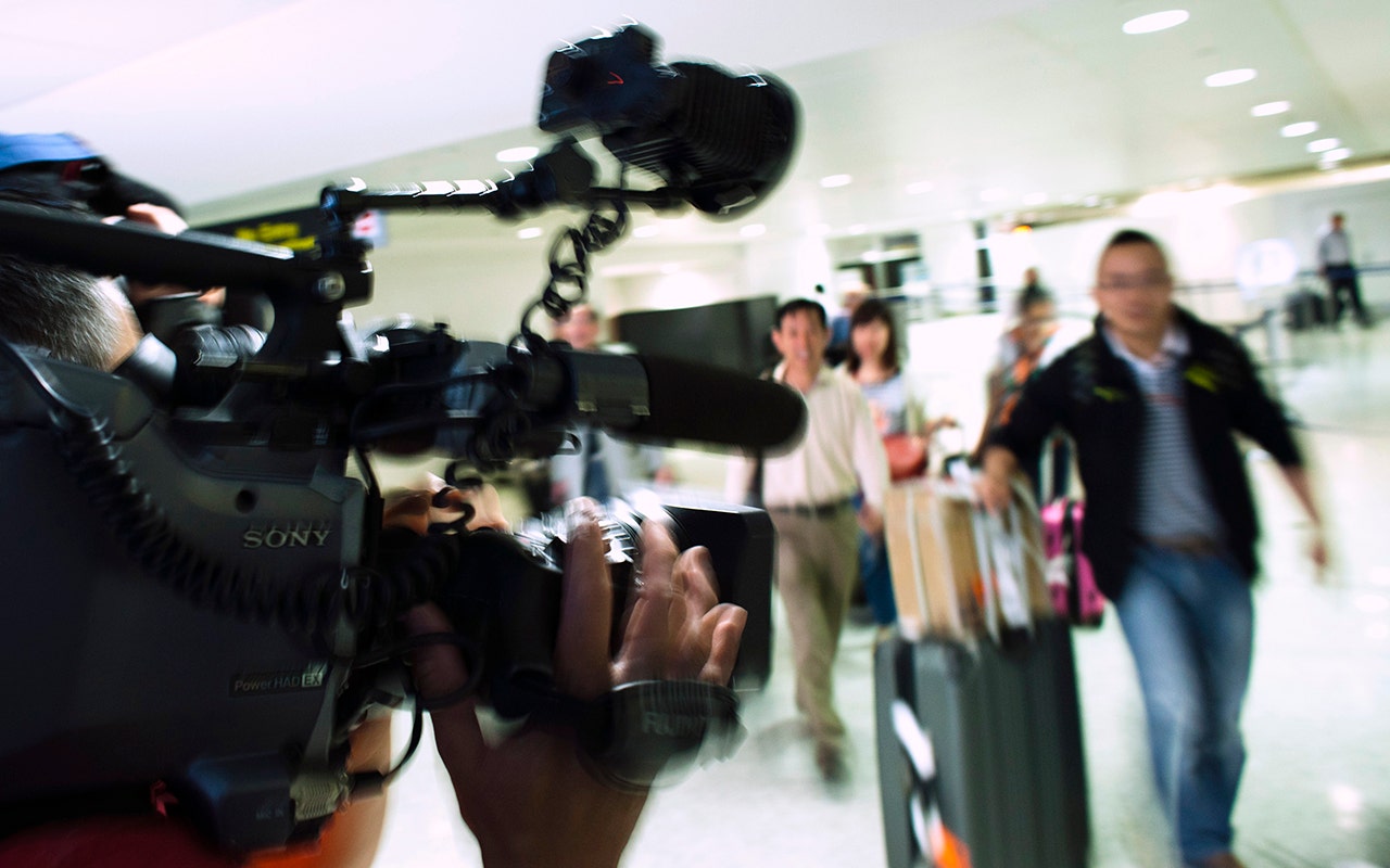 Reality show crew prompts bomb scare at Newark Airport | Fox News