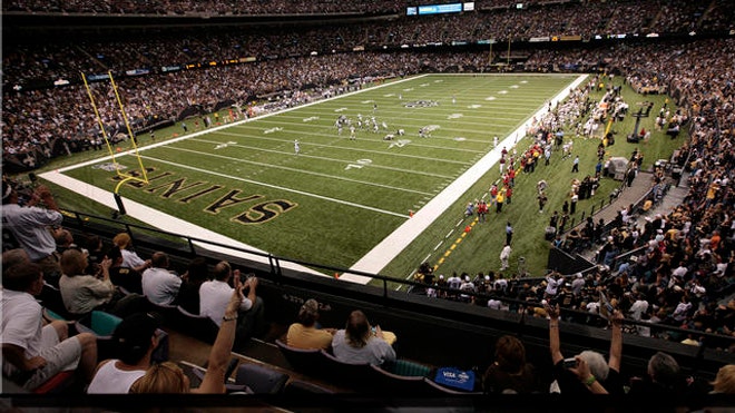 McCain leads drive to end blackout of NFL games, targets publicly ...