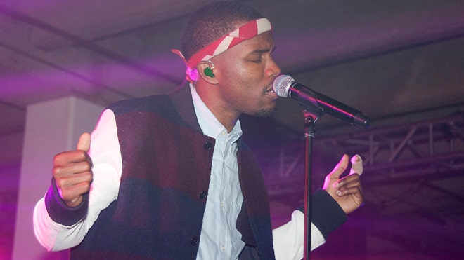 R&B singer Frank Ocean carrying momentum ahead of Grammy awards | Fox News