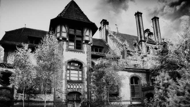 Four famous haunted houses | Fox News