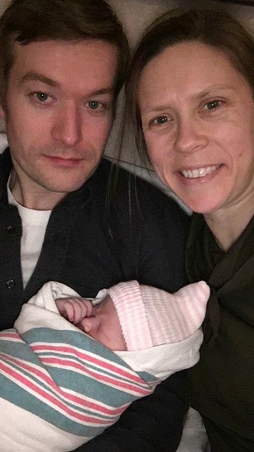 OB-GYN delivers patient's twins 14 hours after giving birth to her own ...