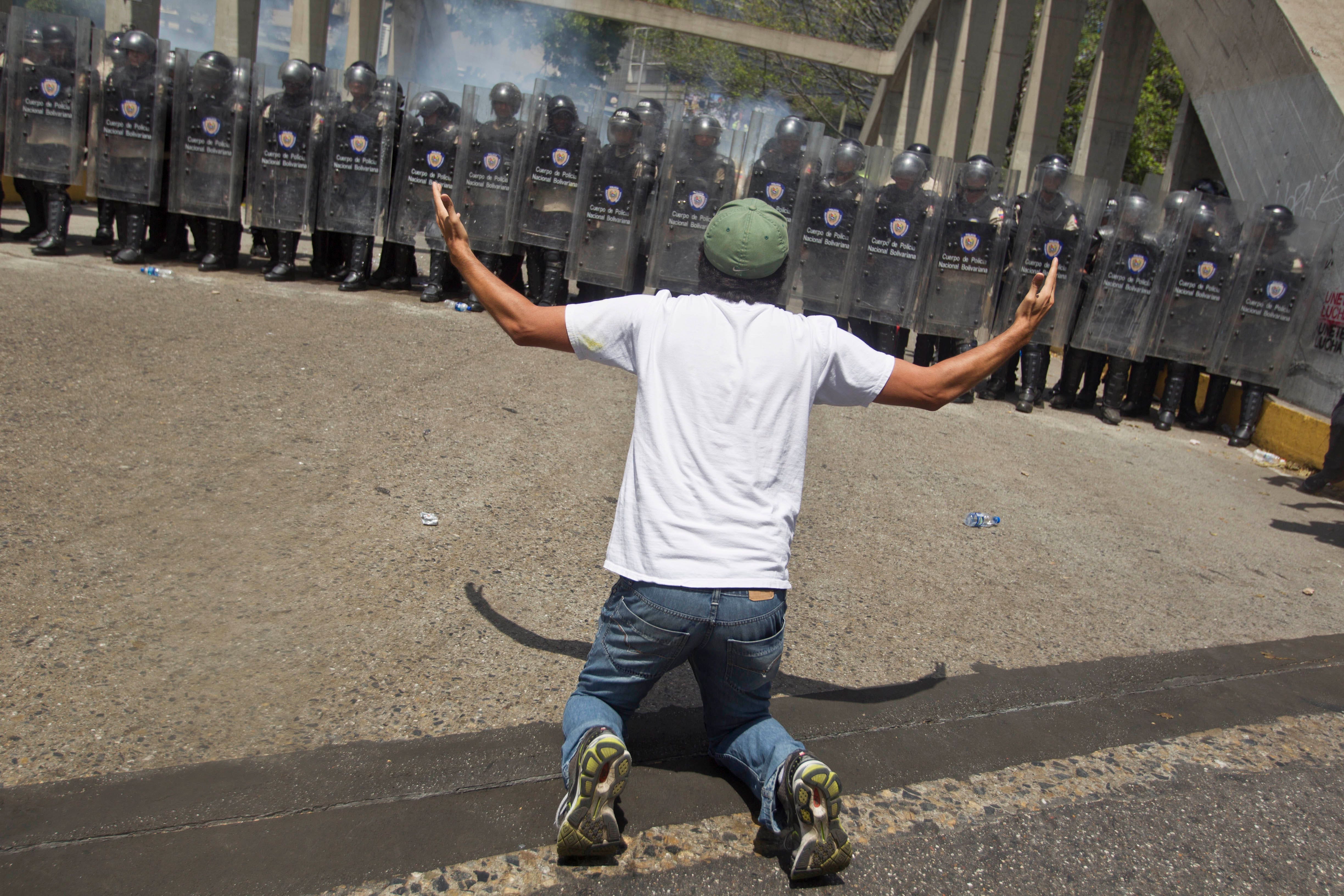 Daniel Garza: Storm Clouds Over Venezuela, While U.S. Government ...