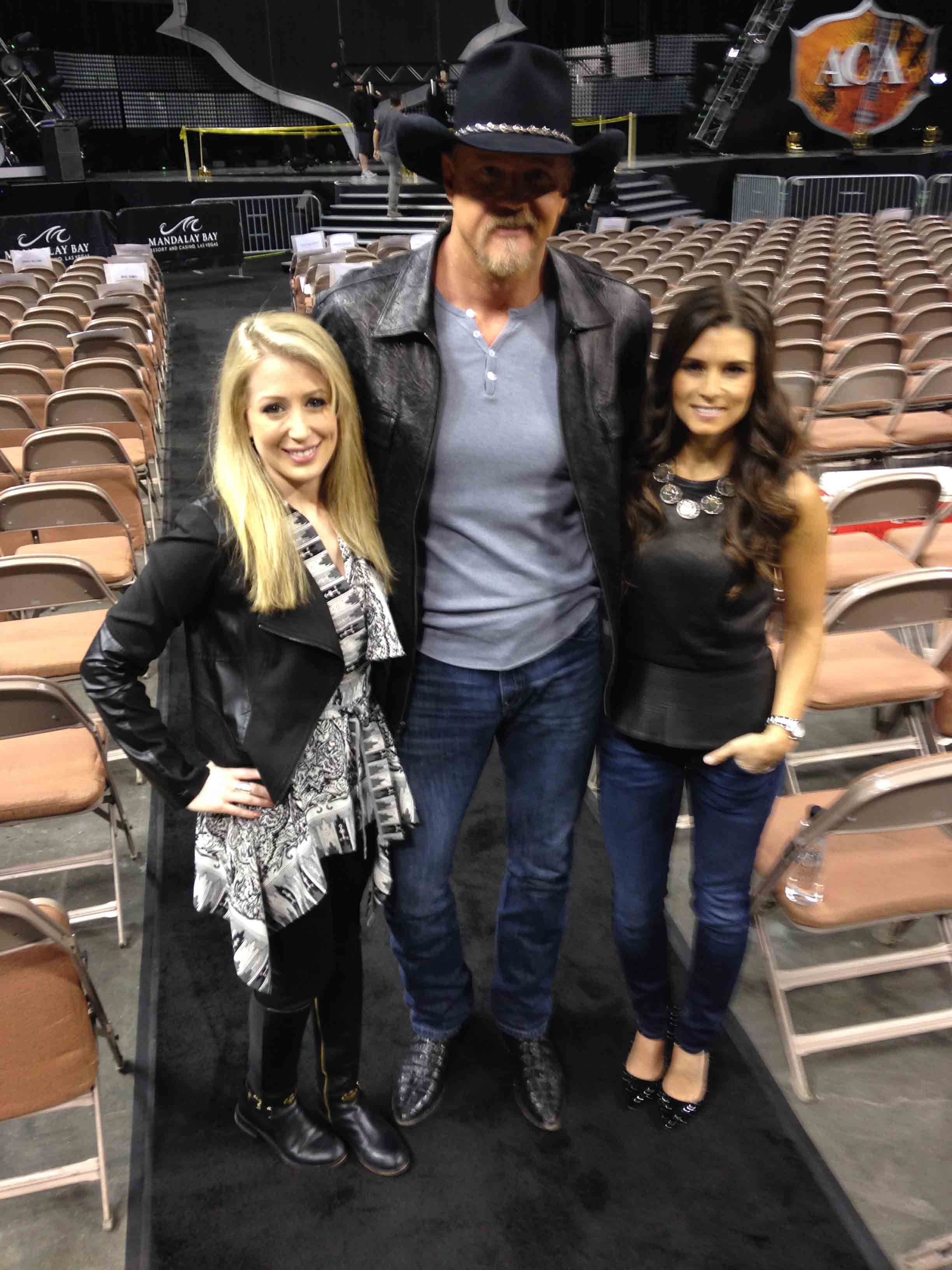 Behind the Scenes: 2013 American Country Awards | Fox News