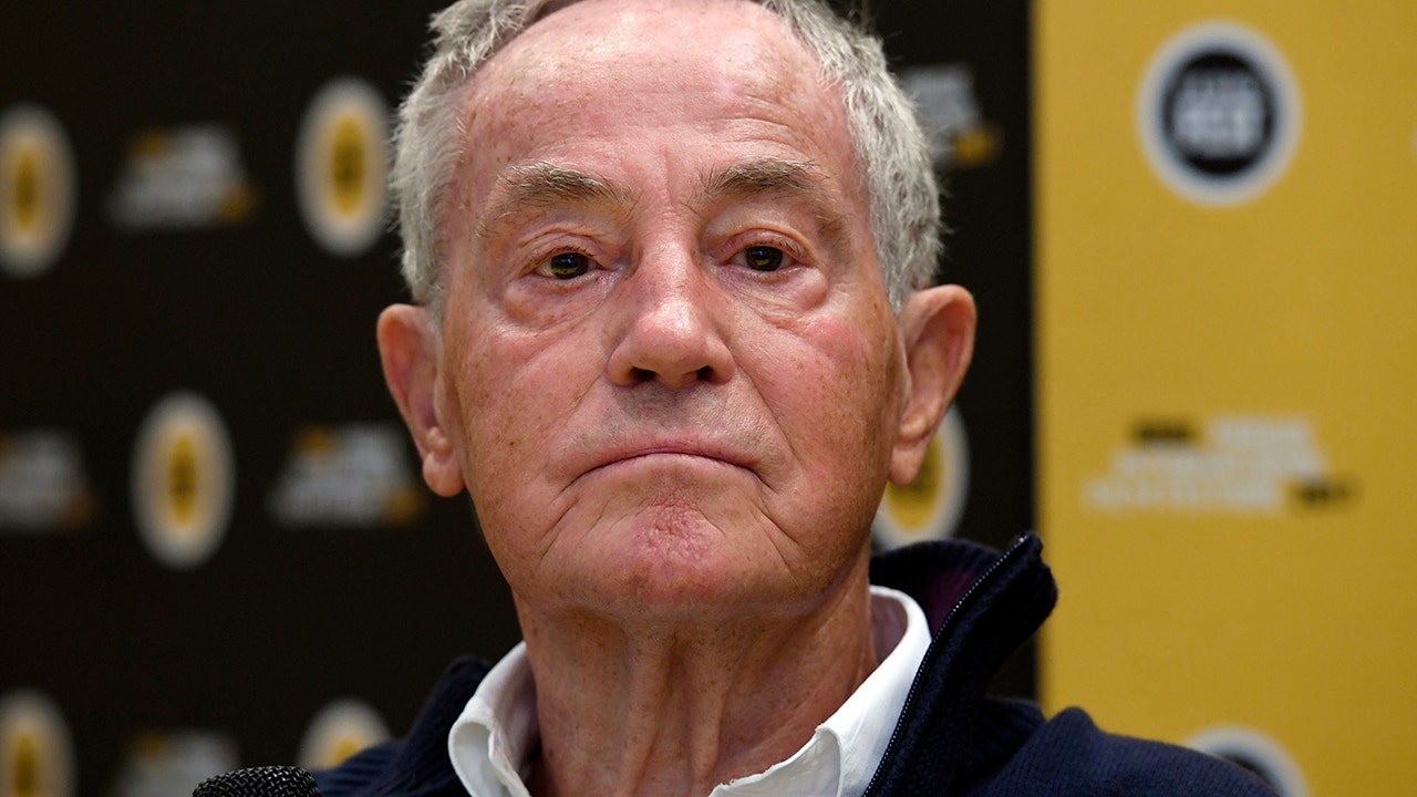 Actor Jan Triska dies after fall from Prague bridge | Fox News