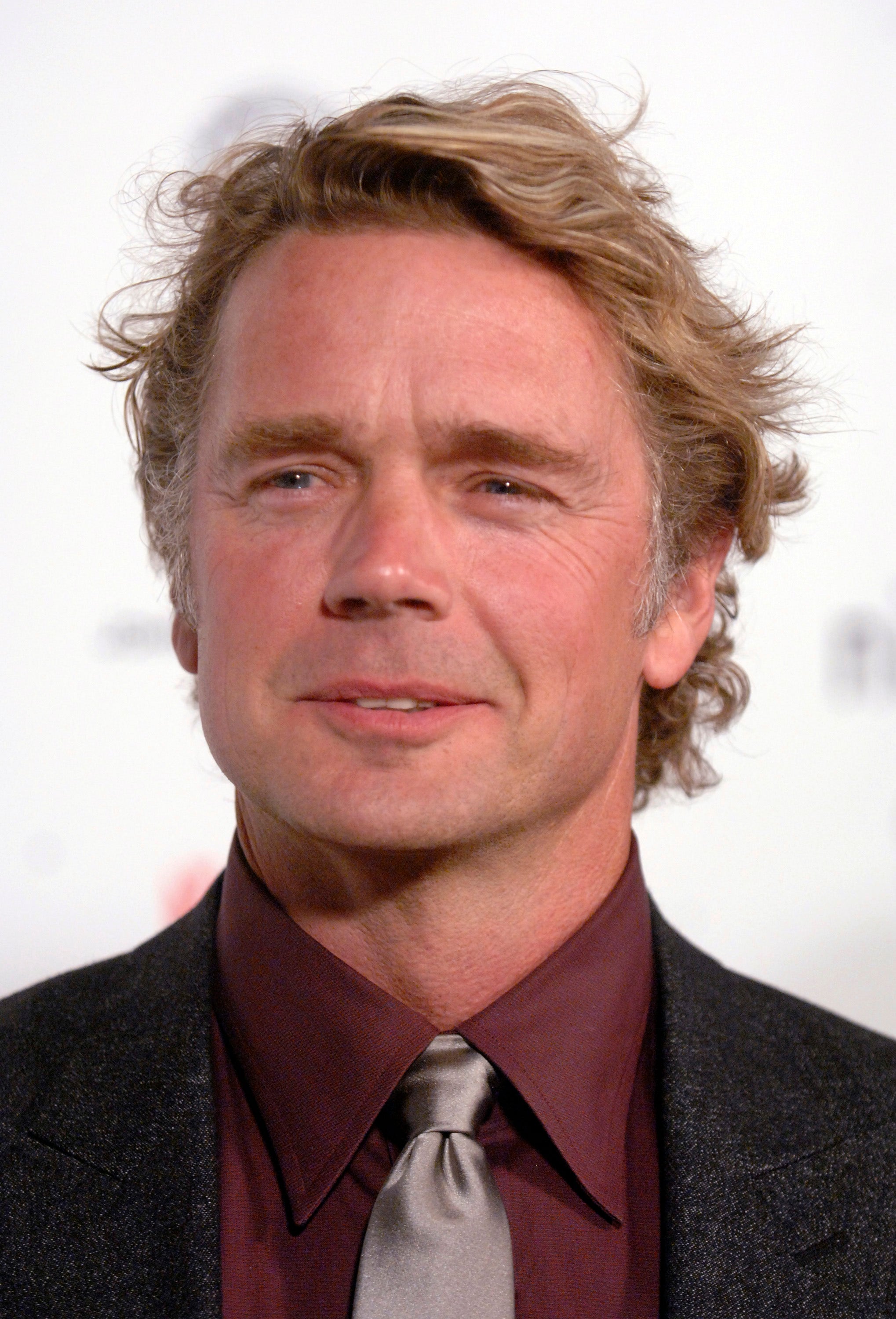 'Dukes of Hazzard' star John Schneider's wife files for divorce | Fox News