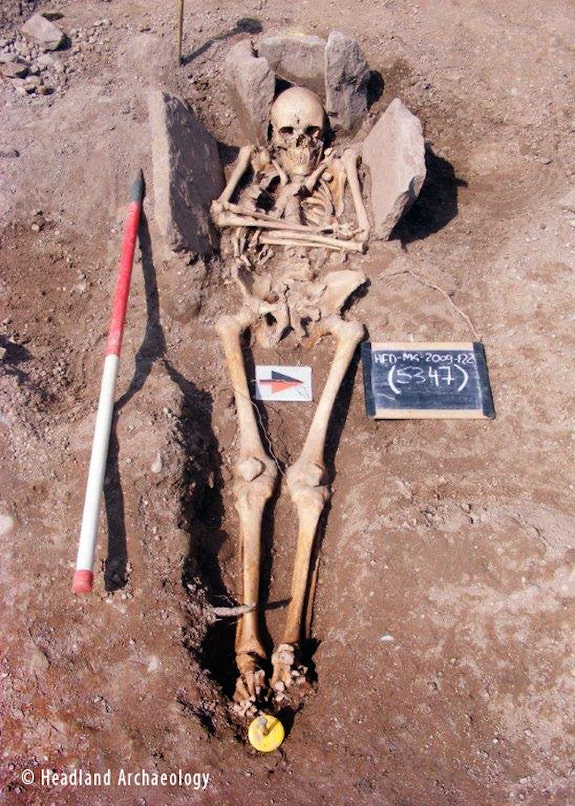 Battered remains of medieval knight discovered in UK cathedral | Fox News