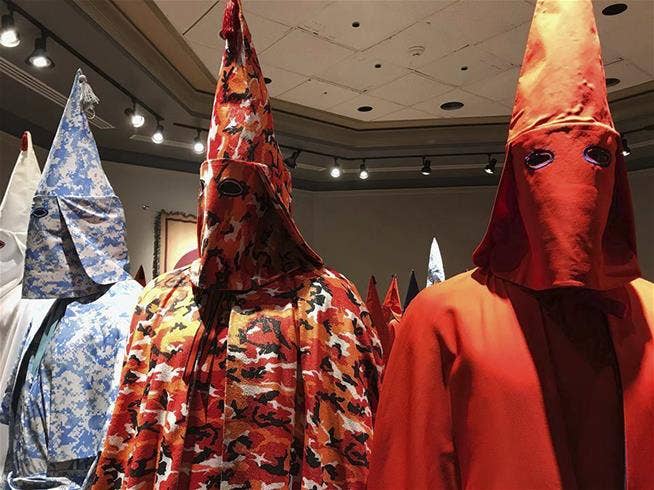 Pennsylvania college: Art show with KKK robes too disturbing for public | Fox News