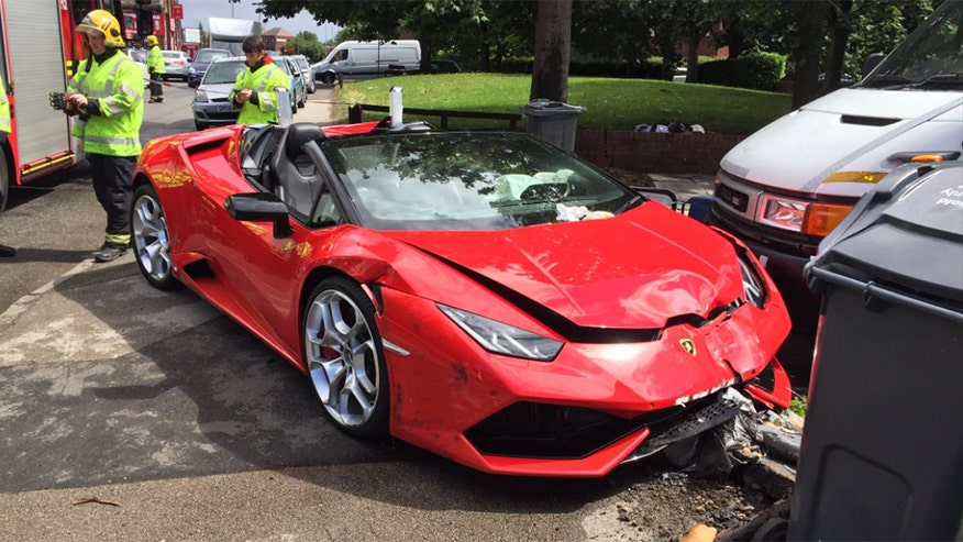Renter wrecks $250,000 Lamborghini Huracan Spyder | Fox News