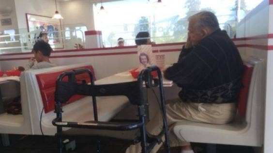 Older man who eats alone goes viral. When you take a close look at what ...