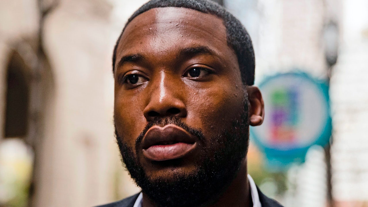 Philadelphia DA wants Meek Mill conviction thrown out | Fox News