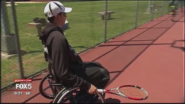 Wheelchair-bound teen makes high school's varsity tennis team | Fox News