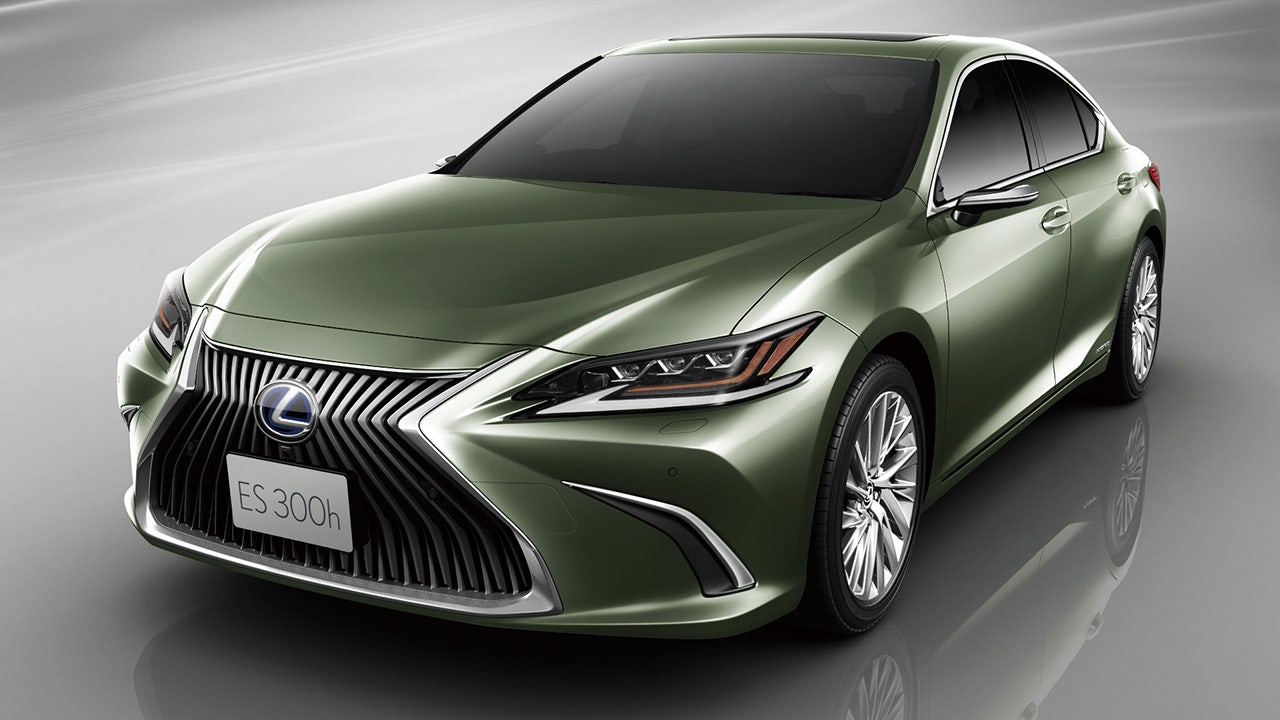 Don't look back: Lexus launching first digital side view mirrors | Fox News