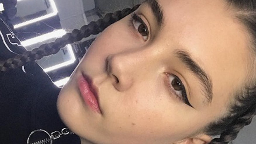 Model, 14, collapses and dies after 12-hour fashion show | Fox News