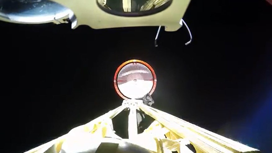 Watch NASA test the supersonic parachute for the 2020 Mars mission ...