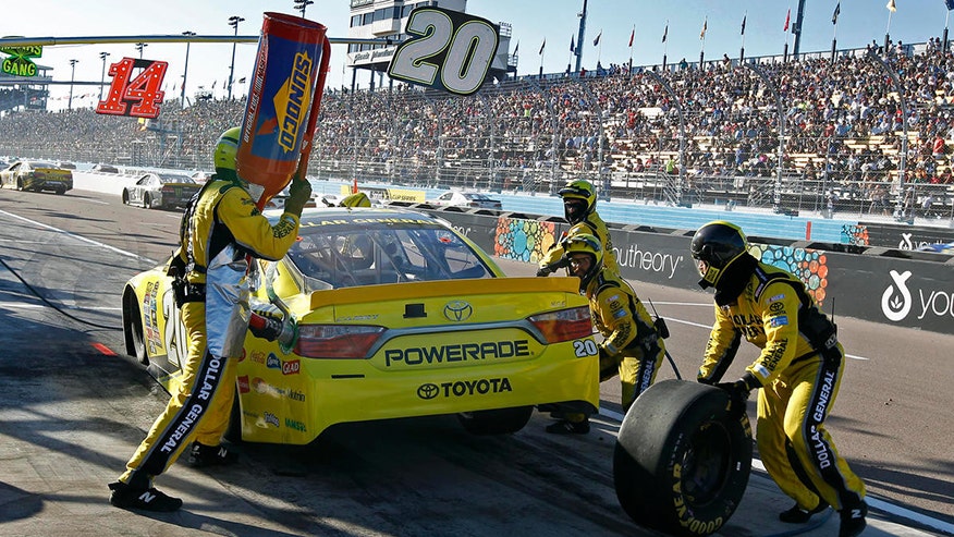 NASCAR changes Damaged Vehicle Policy that ended Matt Kenseth's playoff ...