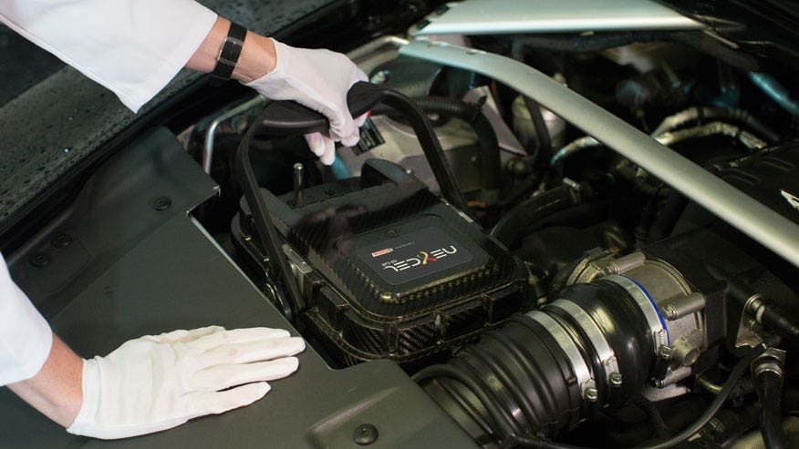 Castrol developing 90-second oil change system | Fox News