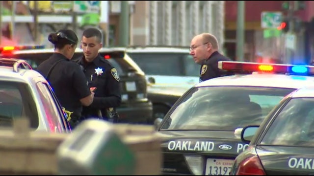Teen girl killed, 3 others injured in downtown Oakland shooting | Fox News