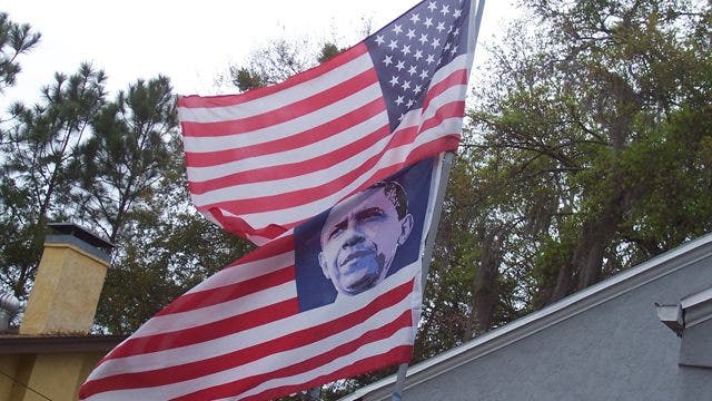American flag with President Obama's image sparks outrage at Florida ...