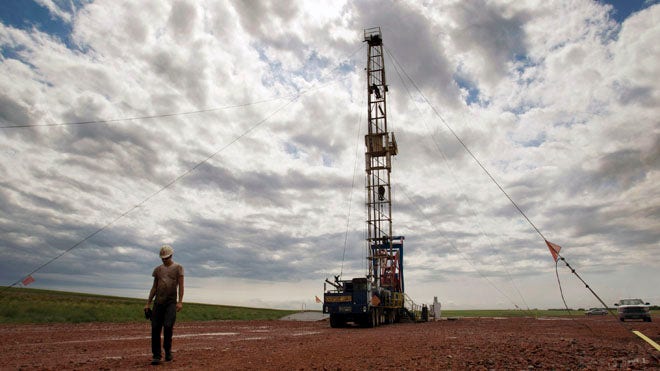 Lawmakers promise to help strapped oil-patch towns | Fox News