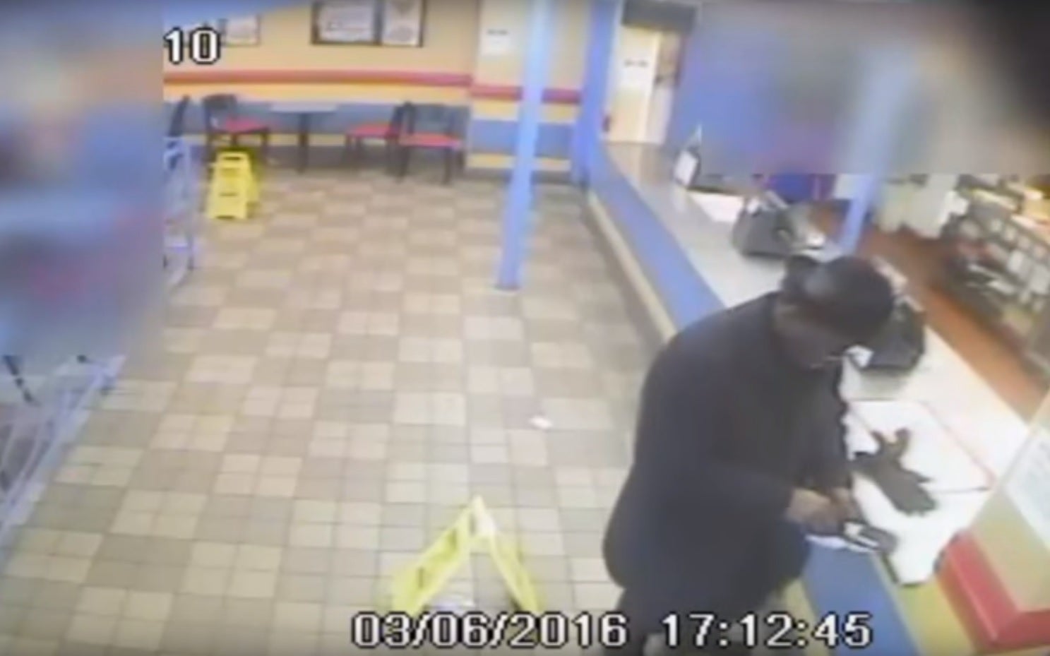 Shooting erupts at Pa. fast-food restaurant after complaint over ...