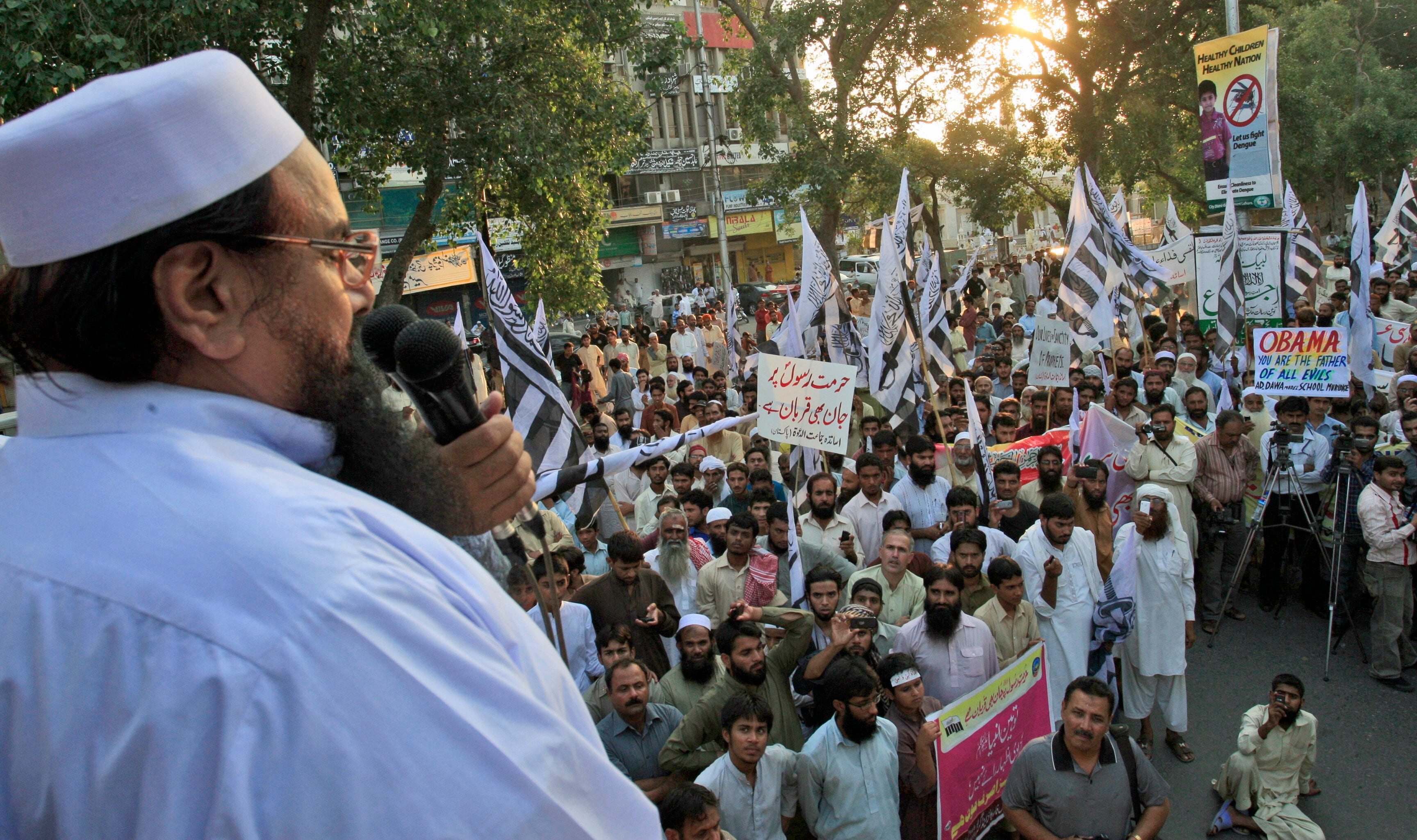 Pakistani police say thousands turn out for protest against anti-Muslim ...