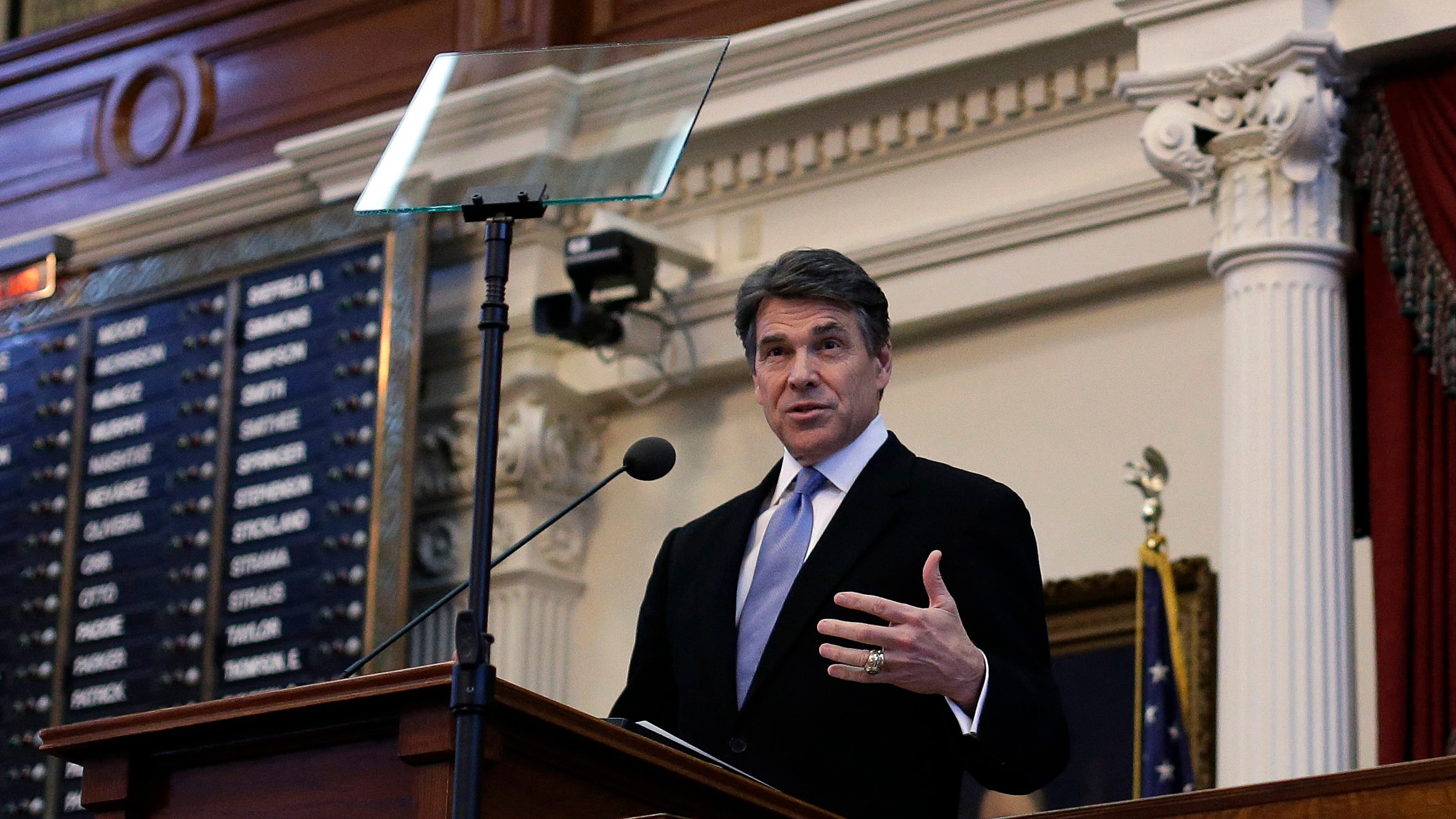 Perry proposes amending Texas Constitution to allow state to return ...