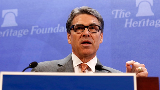 Perry touts ‘Texas model’ after historic term, eyes 2016