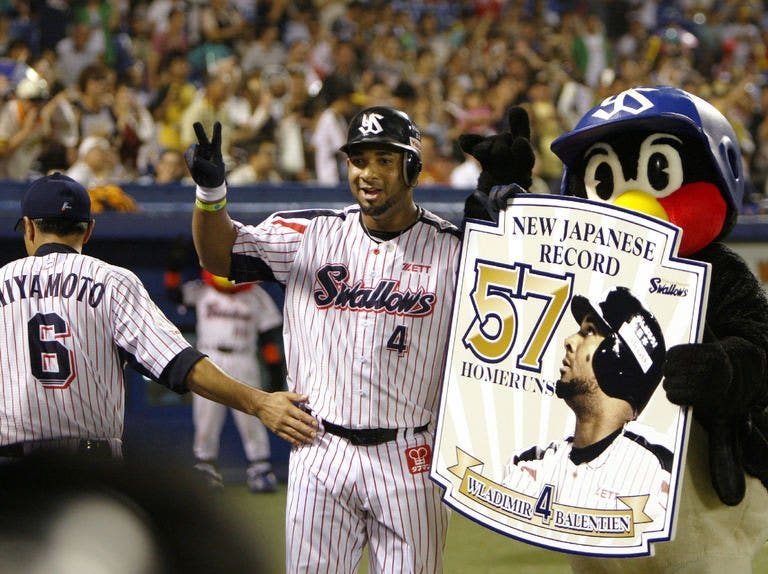 Balentien breaks Japan baseball league record | Fox News