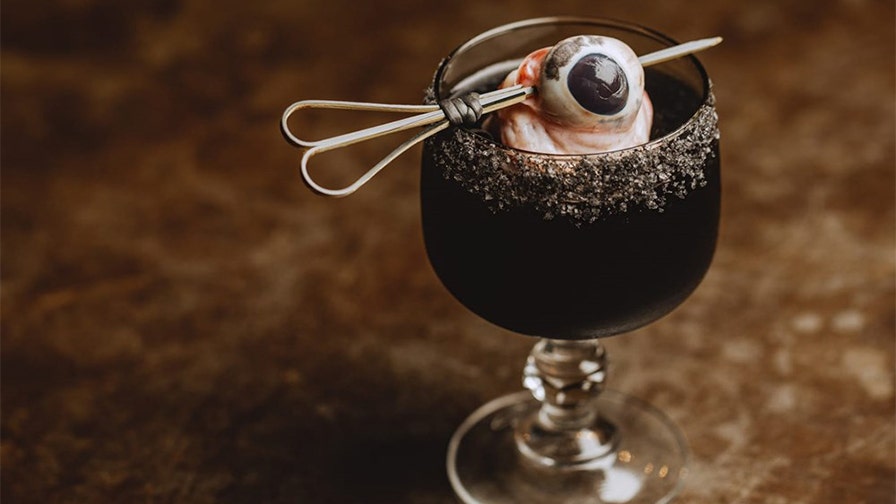 Bar introduces gruesome 'black margarita' with feral pig eye | Fox News