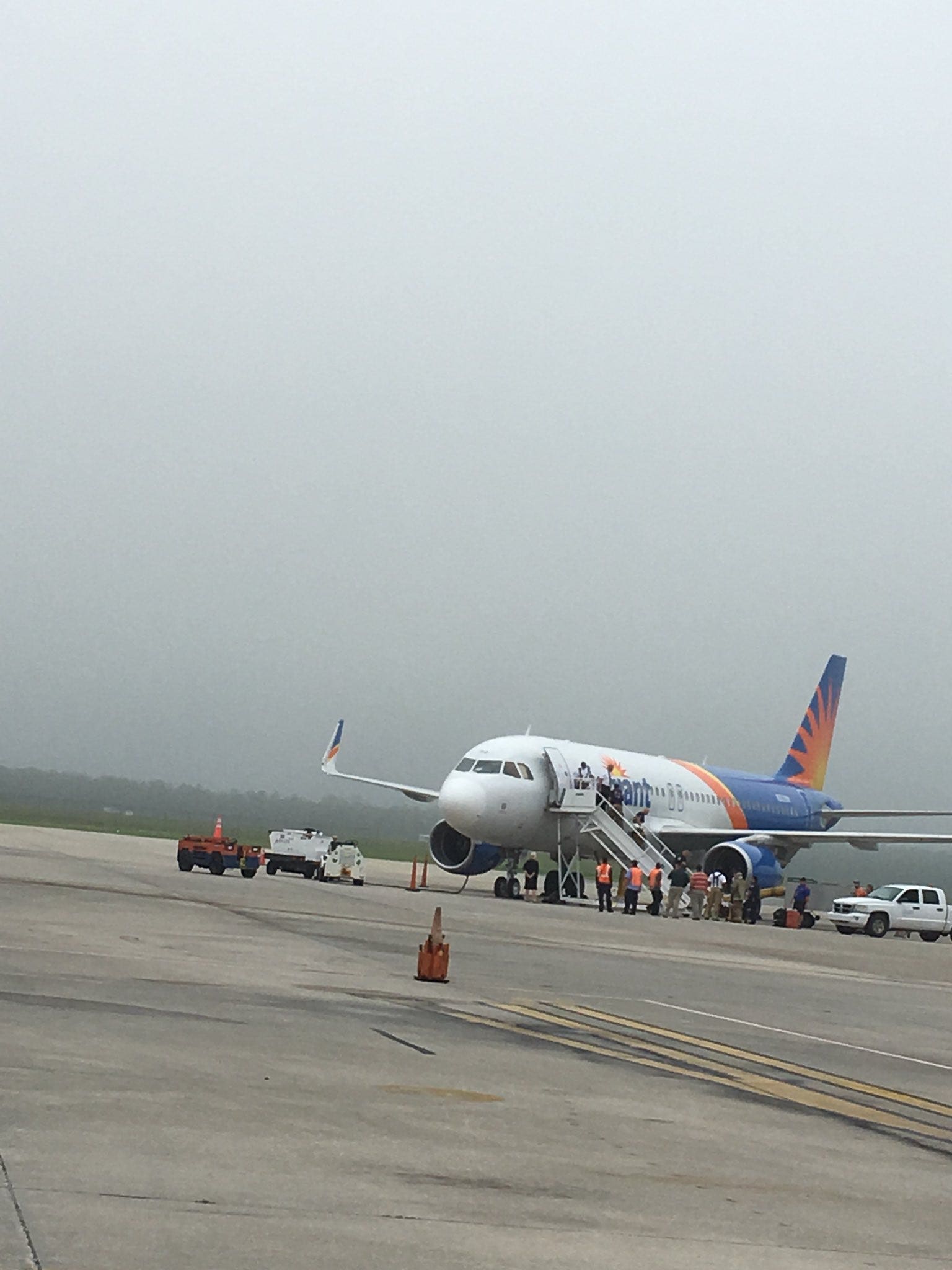 Allegiant Air pilot suffers seizure midflight, forcing plane to make ...