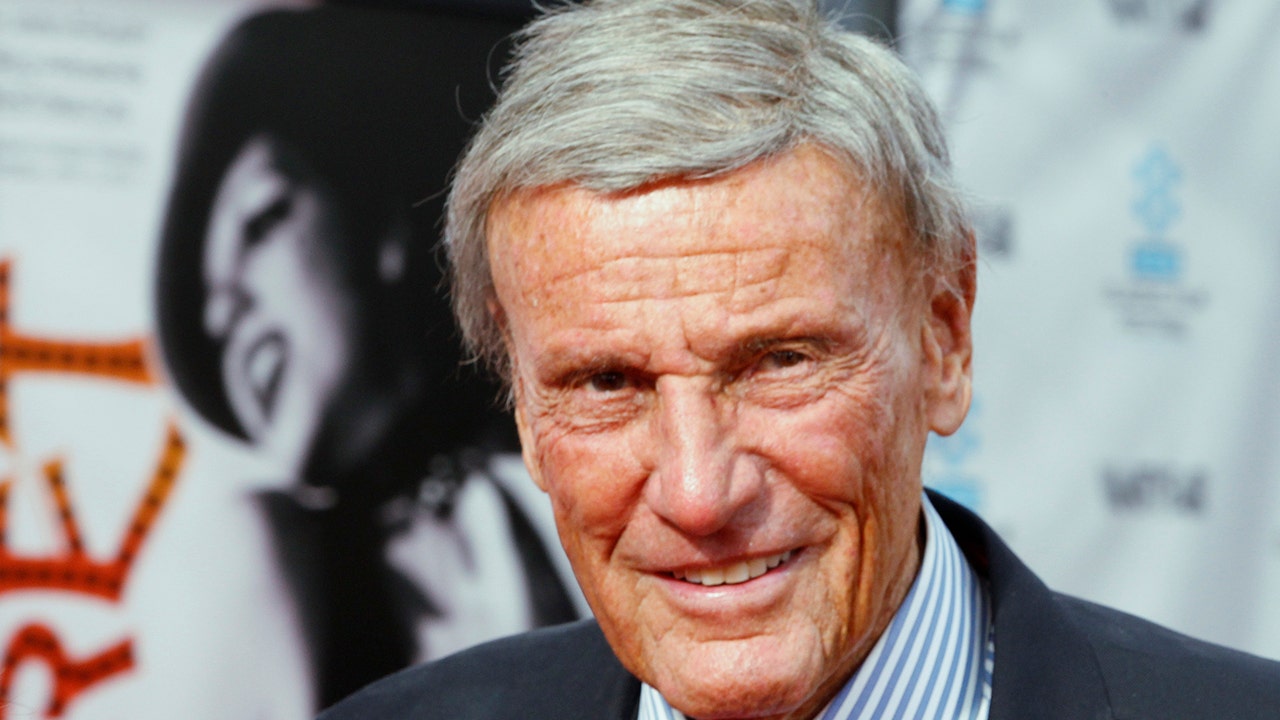 'The Six Million Dollar Man' actor Richard Anderson dies at 91 | Fox News