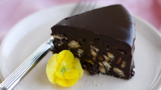 How to Get a Taste of Prince William's Royal Wedding Cake | Fox News
