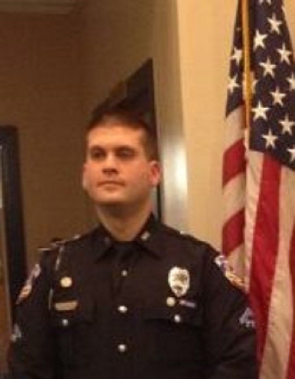 Kentucky police officer fatally shot during investigation | Fox News