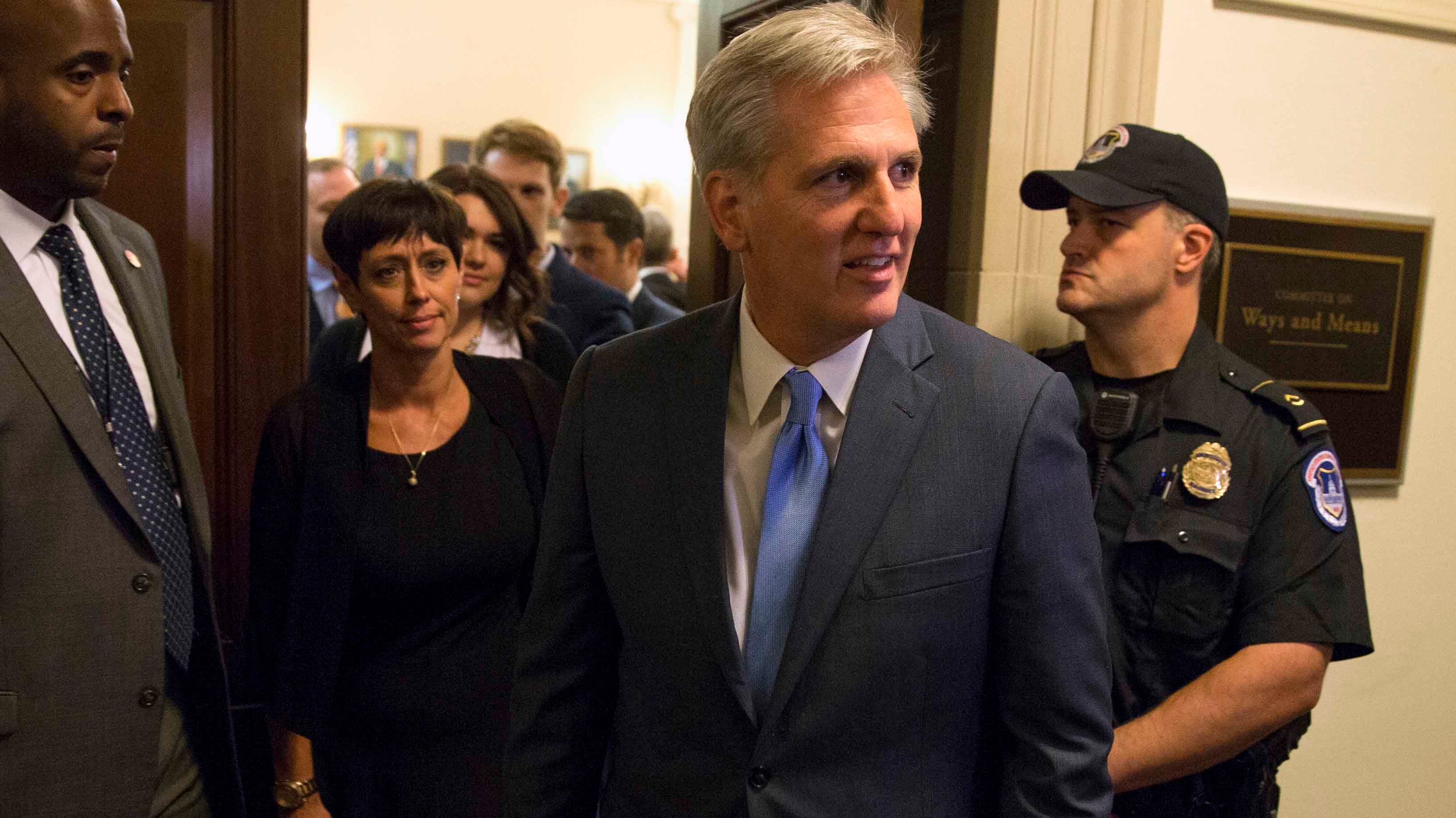 McCarthy shocks fellow Republicans by withdrawing candidacy for House ...