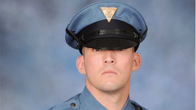 Fallen New Jersey trooper remembered at candlelight vigil
