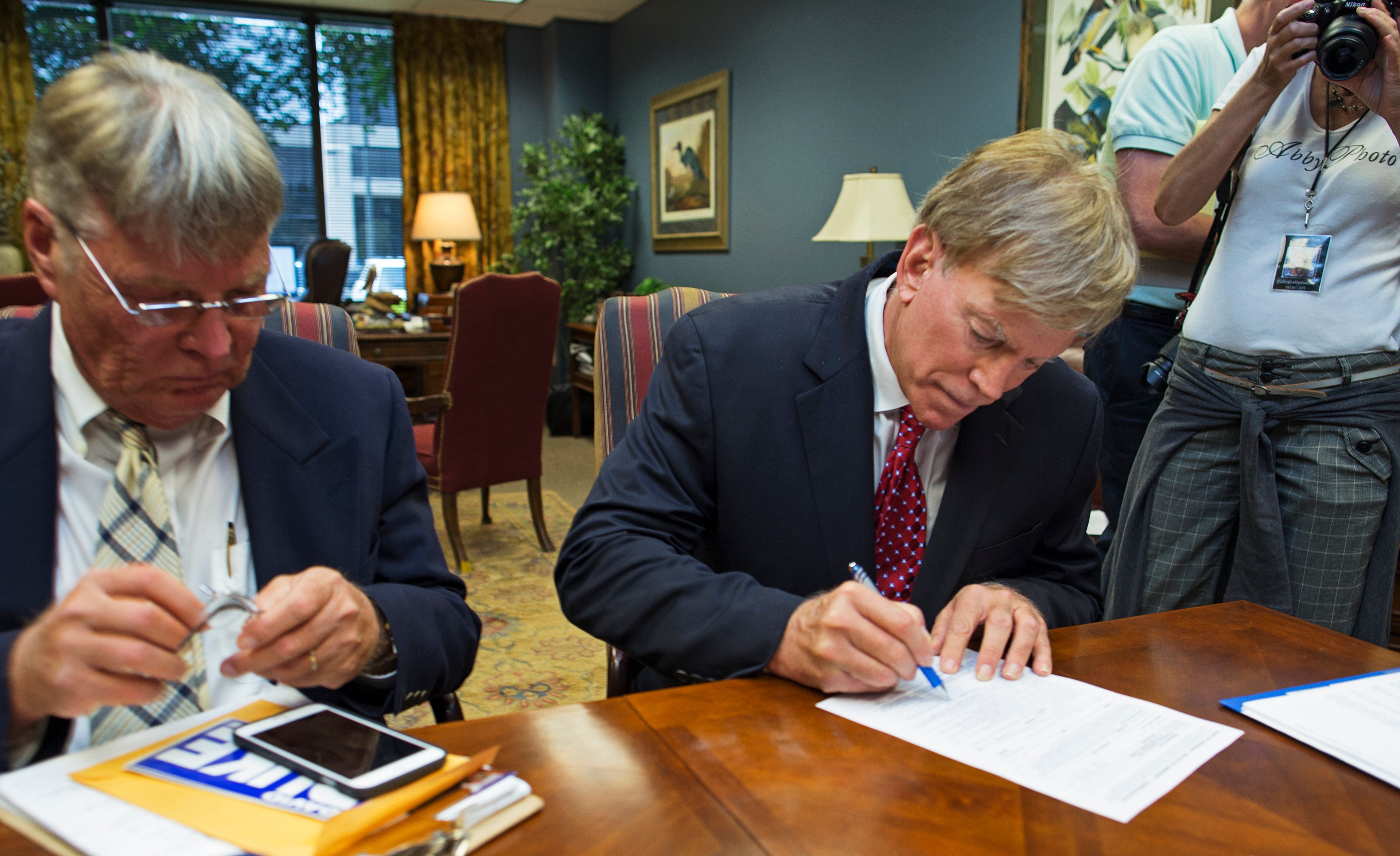 Ex-KKK leader David Duke signs up to run for US Senate seat | Fox News
