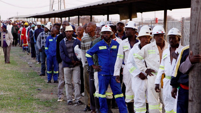 South Africa military forces to assist in controlling mine strikes ...