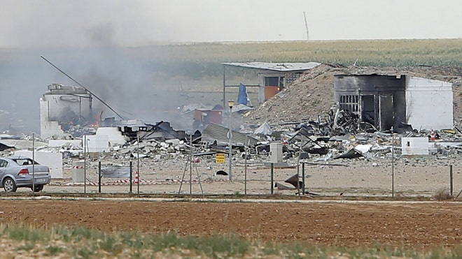 Massive explosion at Spanish fireworks factory kills 5, wounds 3 | Fox News