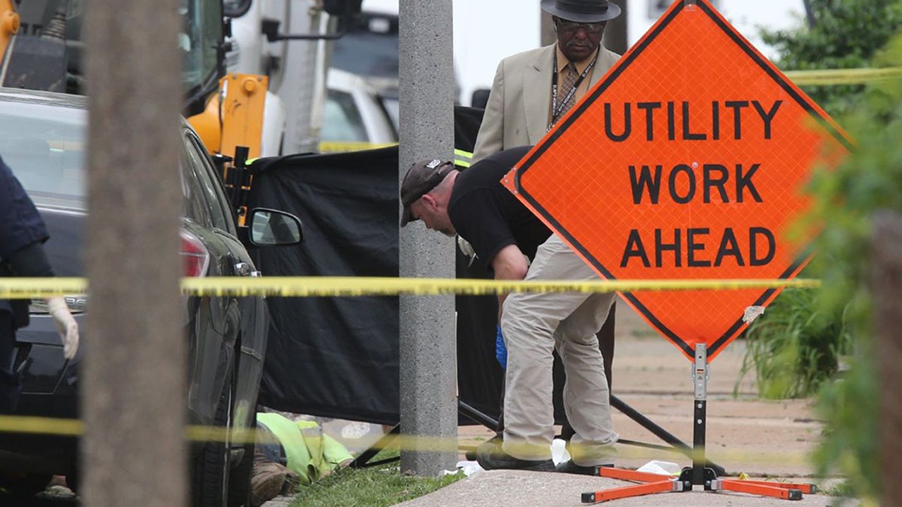 St. Louis gunman kills two gas company workers, then himself | Fox News