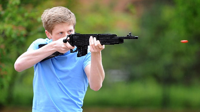Block and load: British student builds replica guns with LEGOs | Fox News
