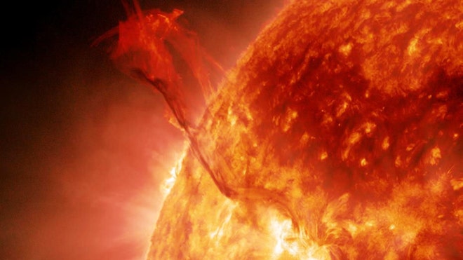 Sun grows super-hot 'dragon tail' in amazing NASA video | Fox News