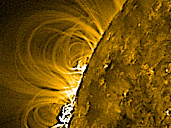 Sun's Plasma Loops Shine as Art in NASA Video Technique | Fox News
