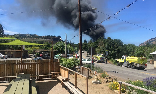 Oregon train derailment spills oil, sparks fire | Fox News