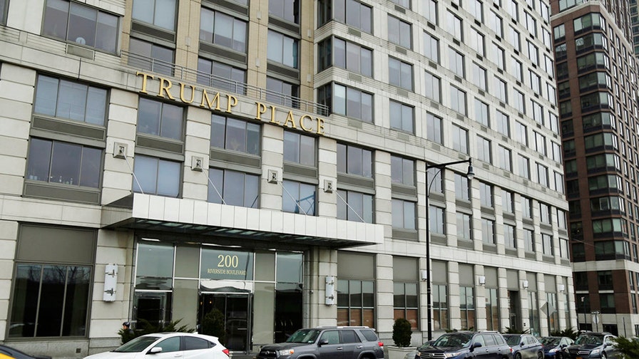 Judge rules rich liberals can yank 'Trump' name from posh NYC condo ...